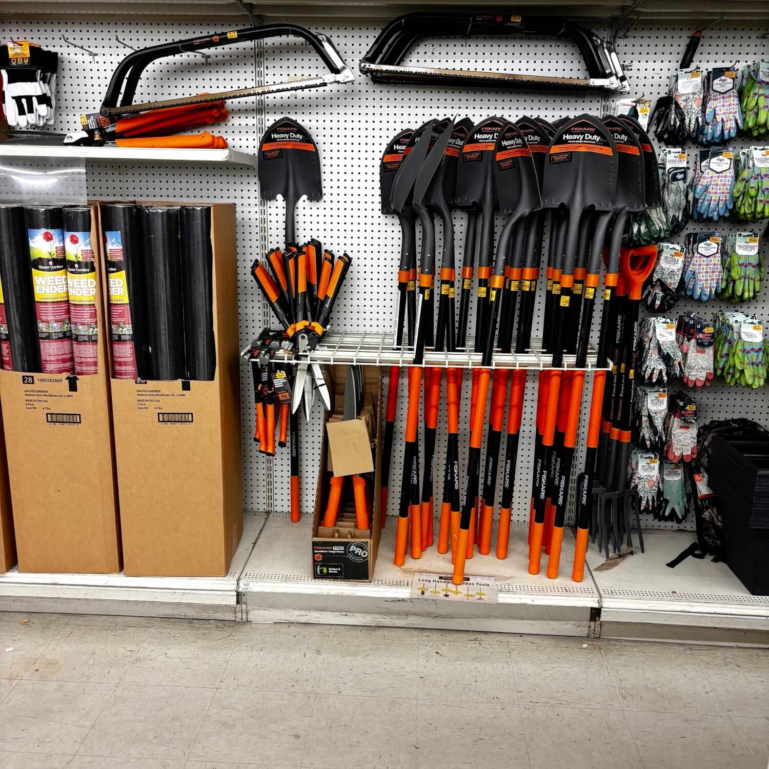 Guymon Landscaping Fabric & More - Walls Bargain Center